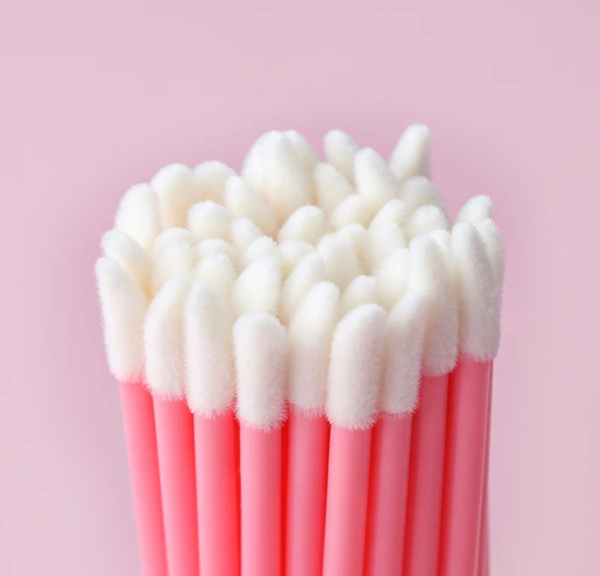 Lint-free flocked applicator - 50 pack | Runway Lash Co.